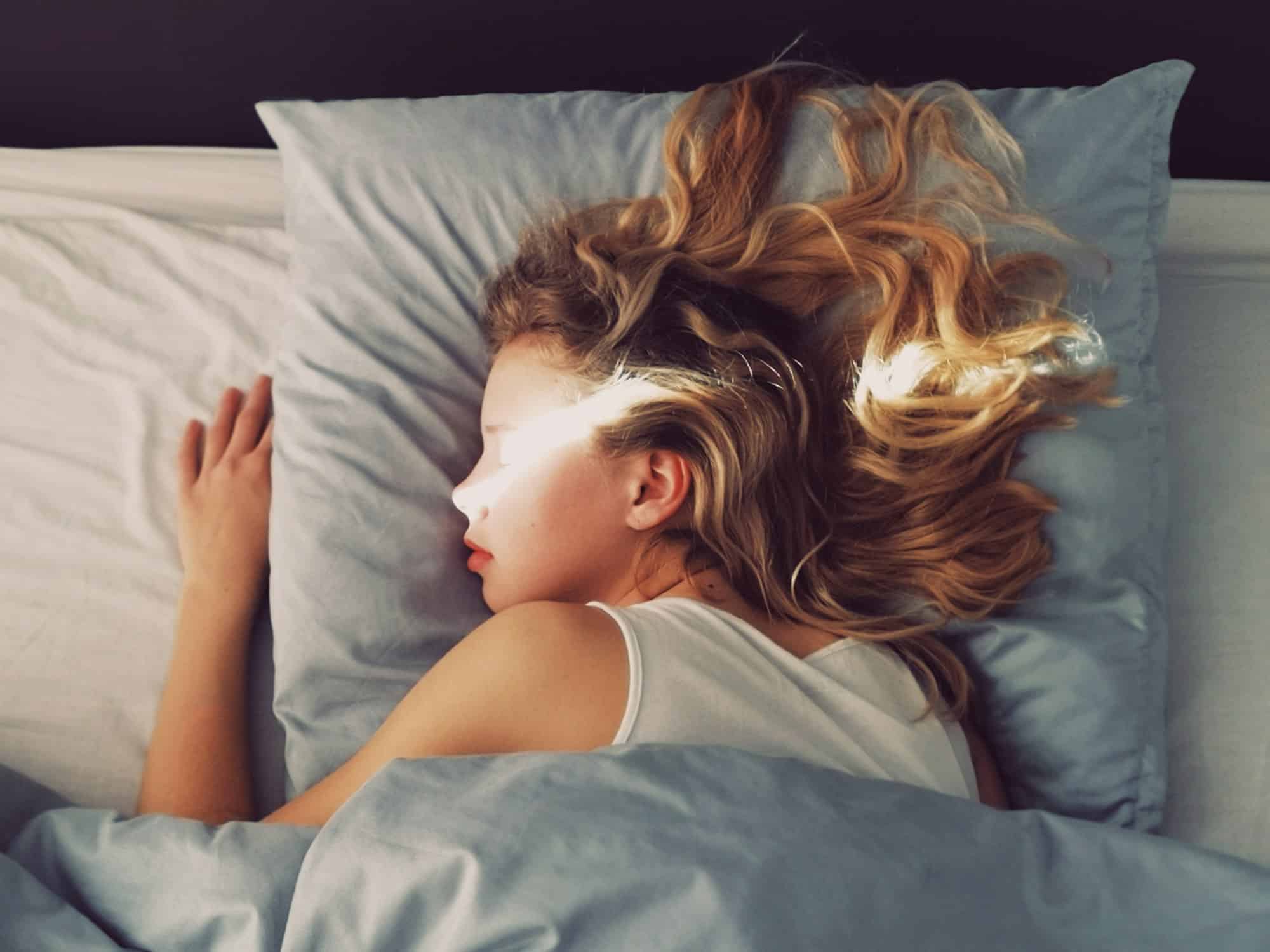 How sleep deprivation really harms your skin?